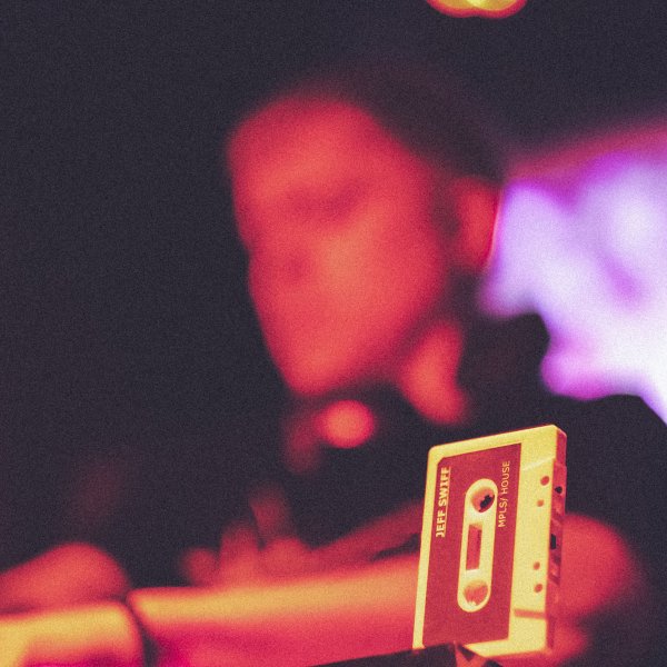 Jeff Swiff - New Year Jointz on Traxsource